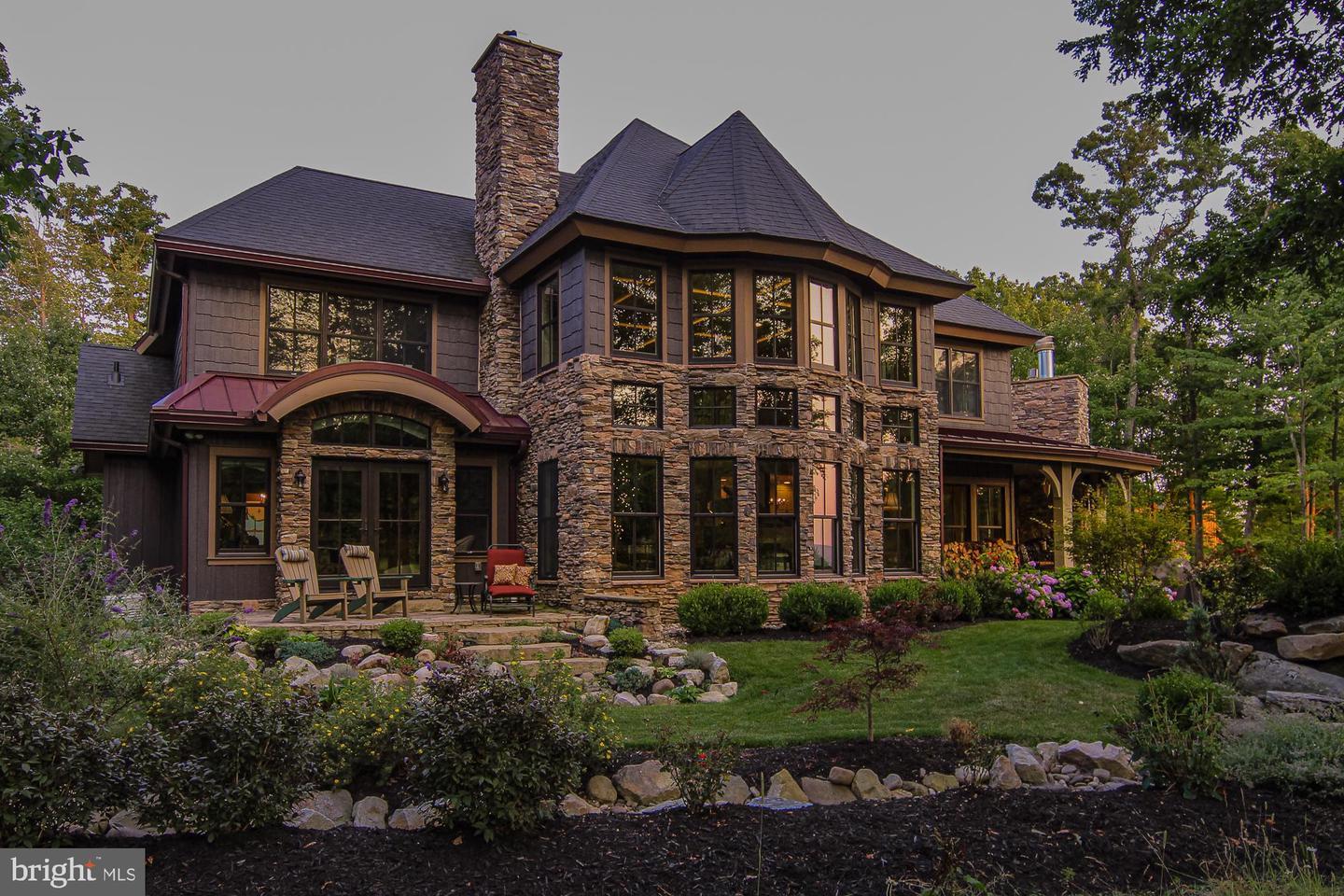 Julie Mead, Realtor, Railey Realty