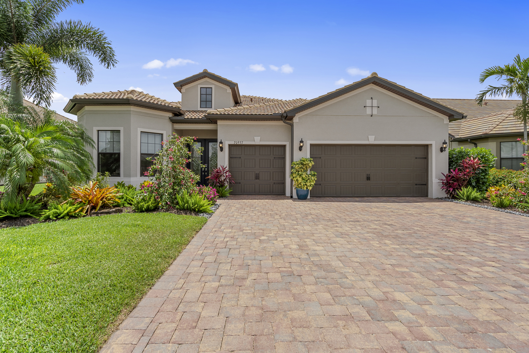 SOUTHWEST FLORIDA FREE HOME SEARCH - Paradise Luxury Group